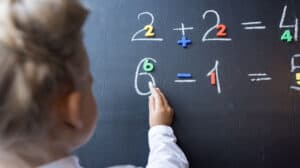 7 Tricks For How To Count Change In Your Head - Money Smart Guides