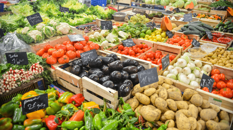 13 Best Places To Buy Cheap Produce - Money Smart Guides