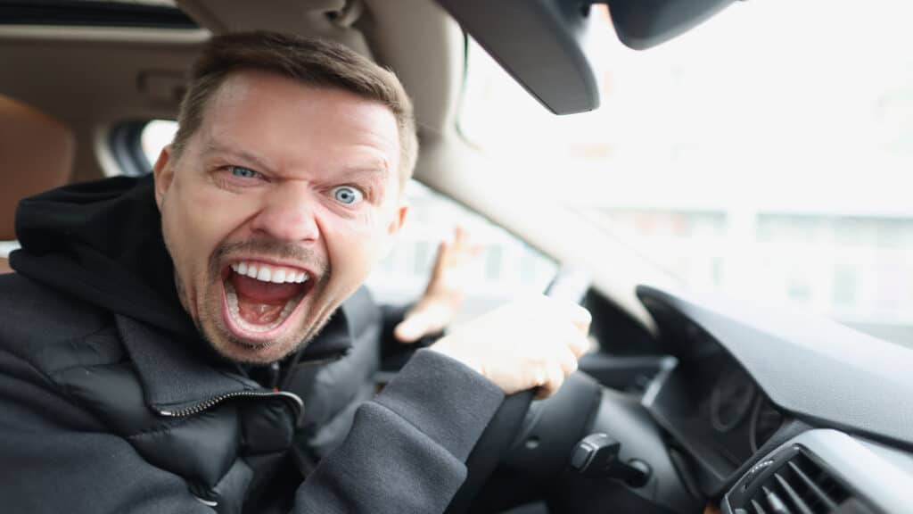 19 Red Flags That You Are A Bad Driver - Money Smart Guides