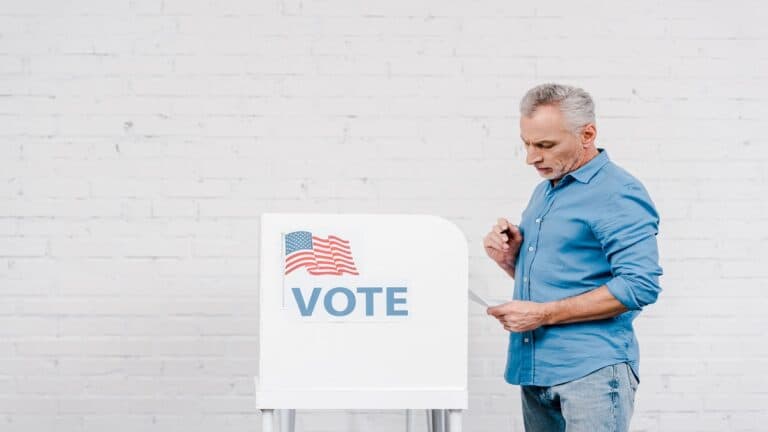 15 Pros and Cons of Lowering the Voting Age - Money Smart Guides