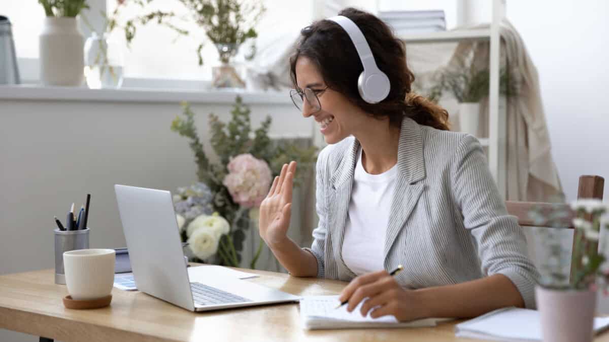 24 Flexible Jobs That Pay $25 an Hour - Money Smart Guides