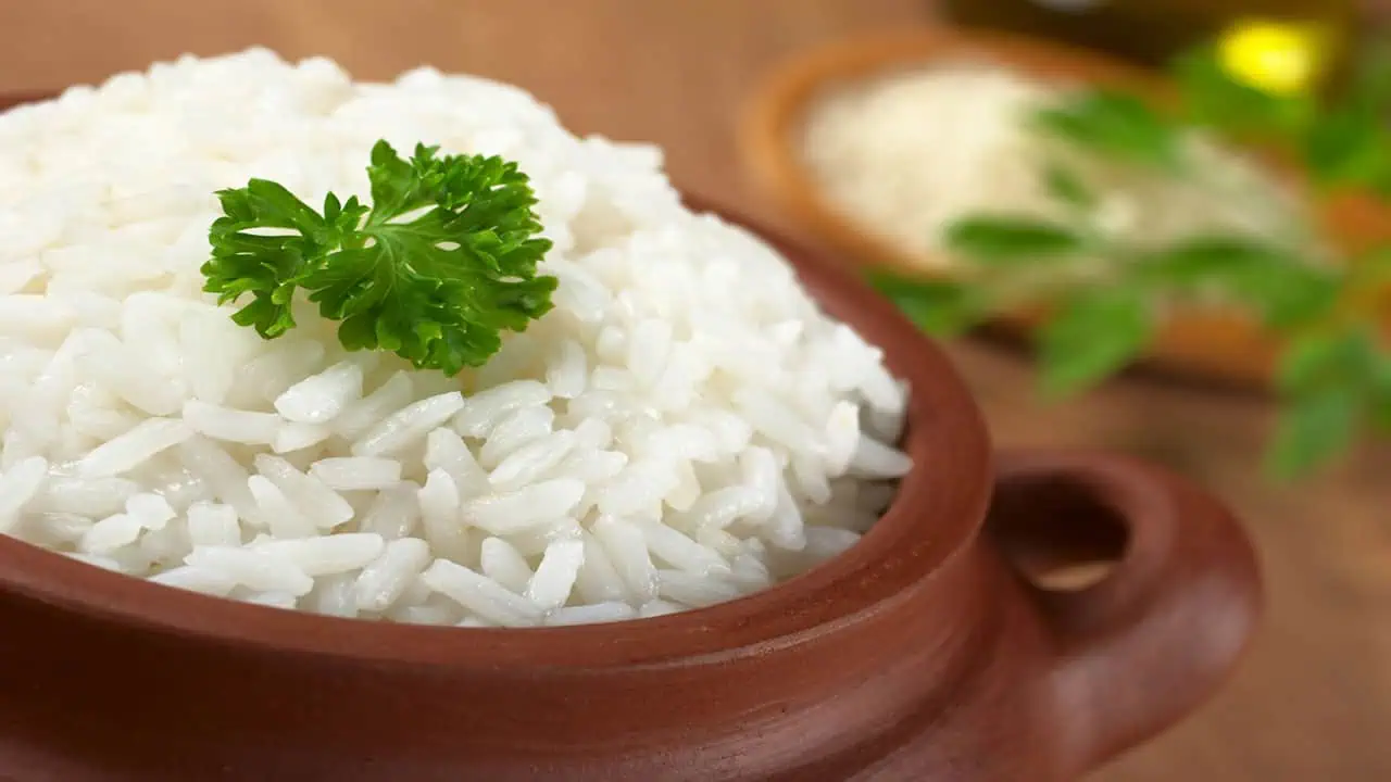 15 Cheap Foods To Buy When Broke - Money Smart Guides